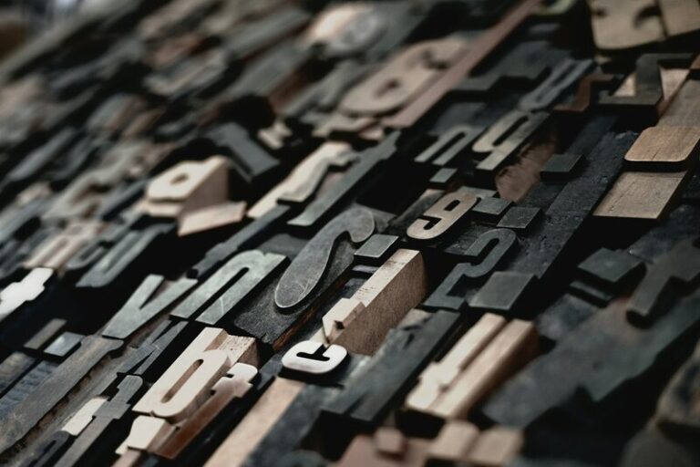 9 tips for kerning in typography | BBC Maestro